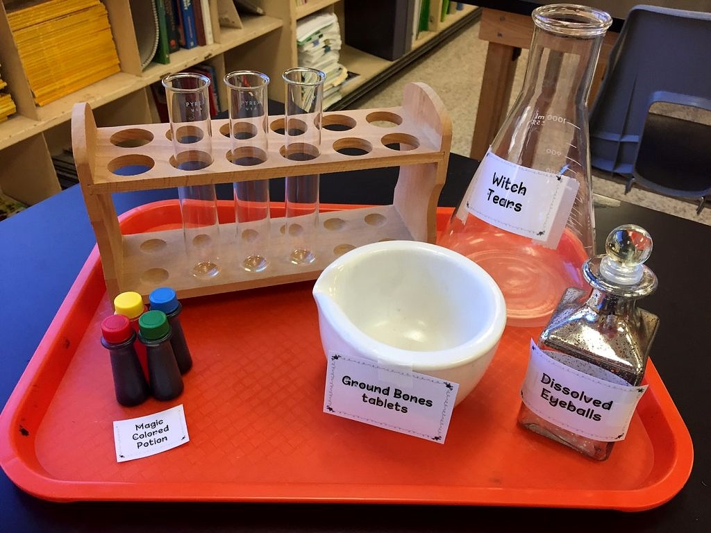 Students Become Wizards in this Potions Science Lab! ⋆ Sunrise Science